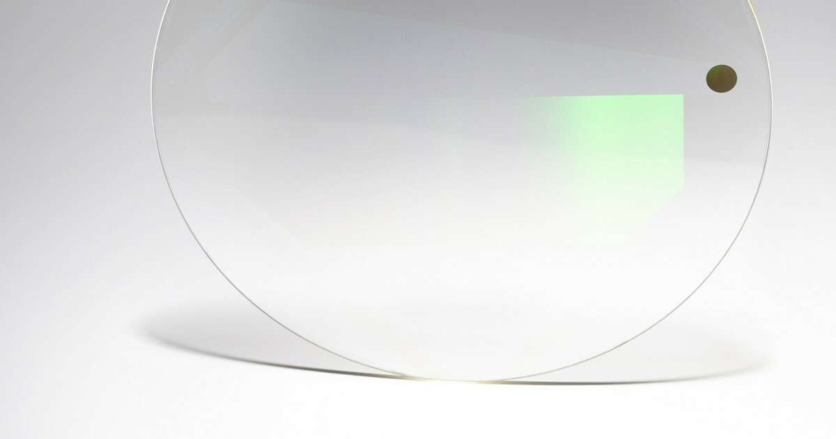 Augmented and mixed reality waveguide combiners | Dispelix